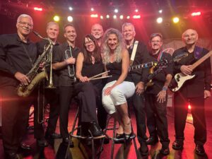 Dance Party Explosion | Entertainment Unlimited